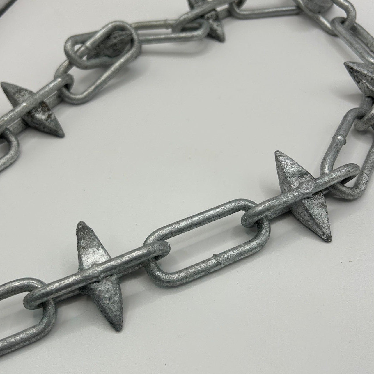 Buy Hot Galvanised Steel Chain Diamond Spiked Alternate Links – Ashley ...